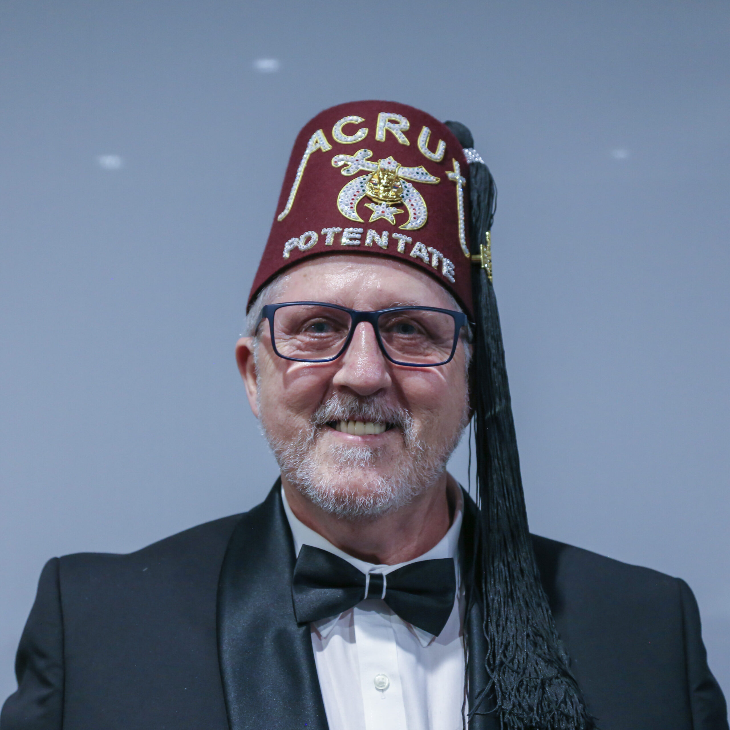 The Divan – Acrux Shriners